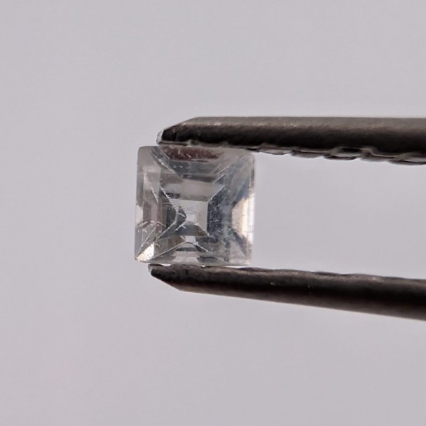 Topacio blanco 2 mm